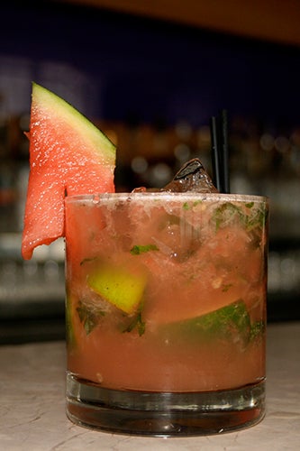 4 Drinks To Celebrate National Watermelon Day The Right Way | 15 Mi...